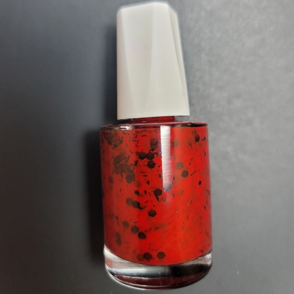 Indie | Bath & Body | My Glitter Polish Ladybug | Poshmark